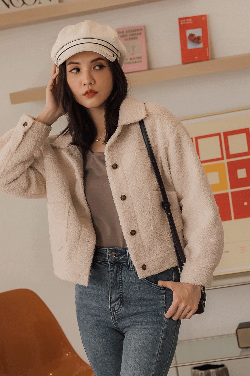 現貨 翻領排釦QQ毛後開衩外套上衣 - PUFII｜網路流行時尚女裝｜官網